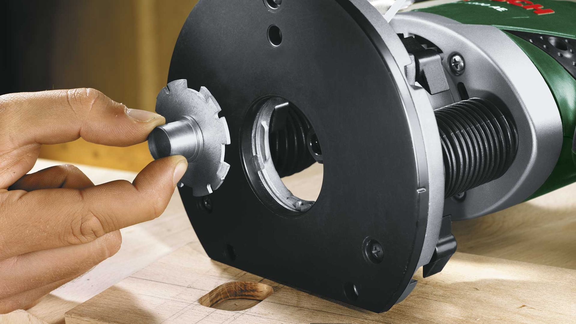 Bosch Overfræser Pof 1200 Ae